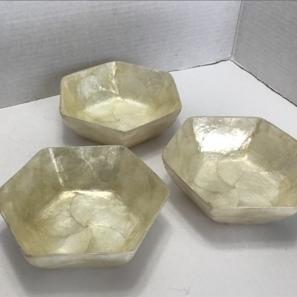 Accents | Trio Of Natural Capiz Shell Bowls Vintage | Poshmark